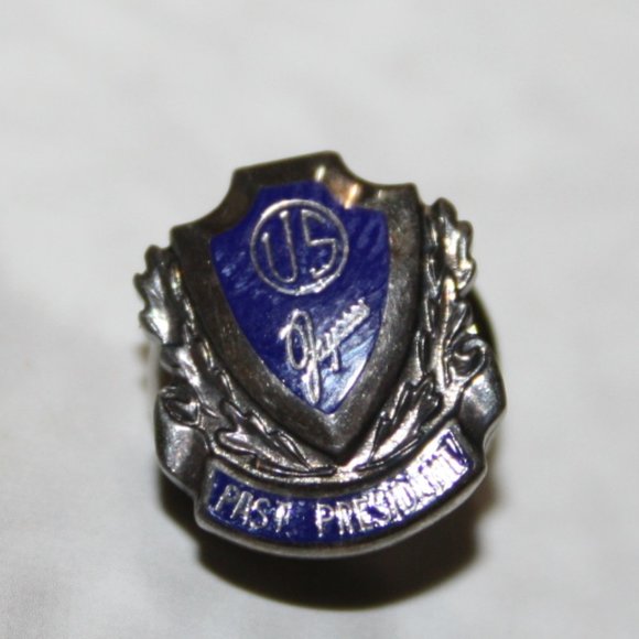 Vintage | Accessories | Vintage Silver And Blue Past President Pin 5 ...